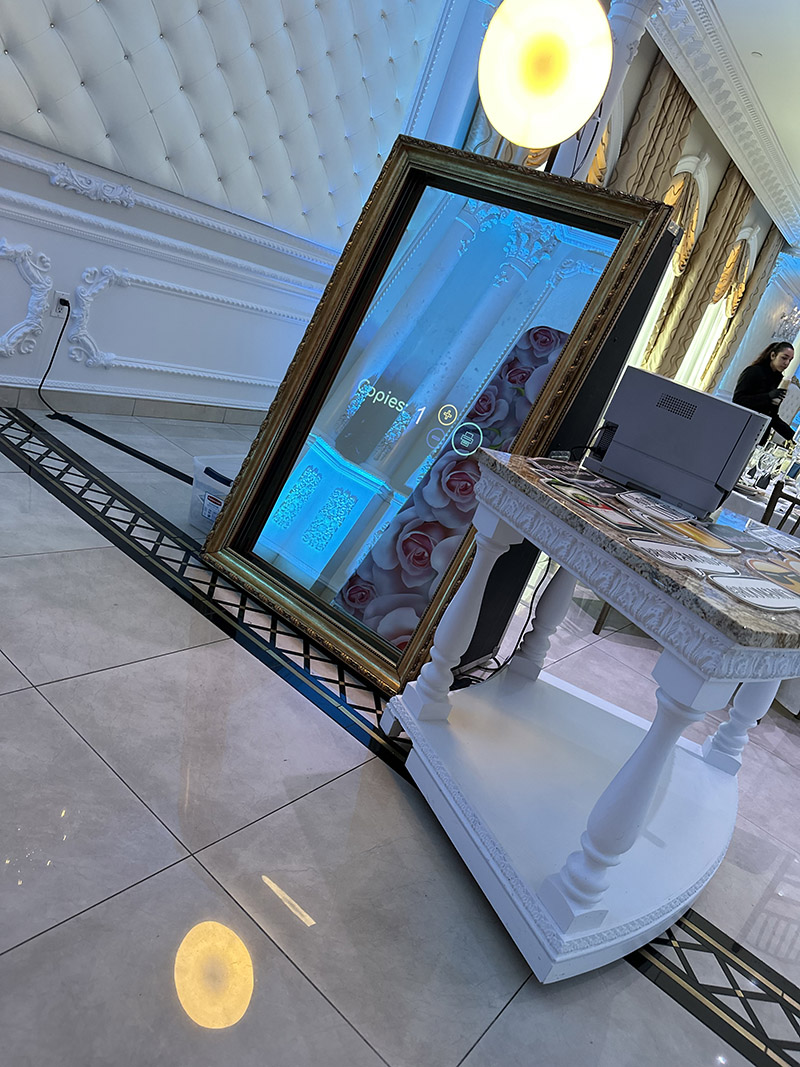 Photo Booth Rentals - Signature Events by Magic Moments